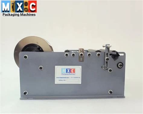 Manual Bottle Labelling Machine Manual Round Bottle Labelling Machine