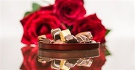 Поздравления с 8 марта яркие открытки и искренние пожелания