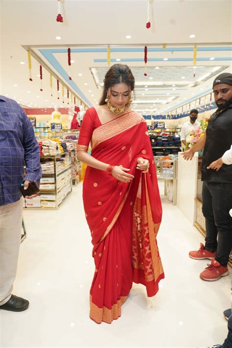 Keerthy Suresh In Traditional Red Saree South Indian Actress Atelier