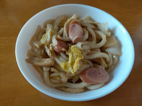 白菜と油揚げとウインナーの焼きうどん レシピ・作り方 By 簡単が一番！ 楽天レシピ