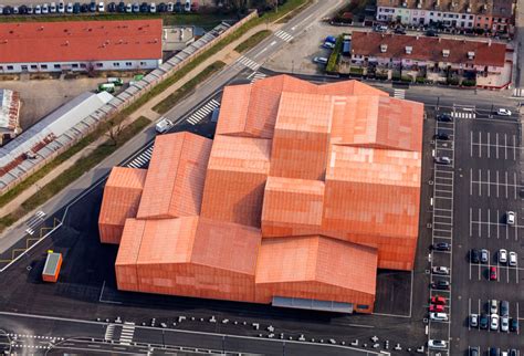 clustered form architecture