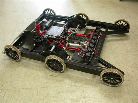 Pic 968s 2006 Practice Bot Chassis Cd Media Photos Chief Delphi