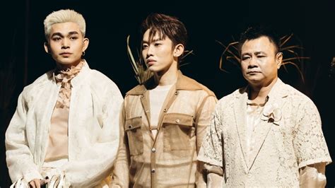 Nhịp Showbiz Nghi Vấn Anh Trai Say Hi Quân Ap đã Có Vợ