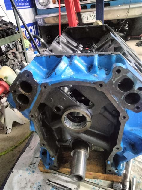 1970 Dodge 383 Std Bore Block With Crankshaft Car Engines And Engine Parts Mchenry Illinois