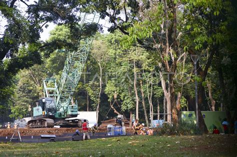 PEMBANGUNAN PROYEK MRT FASE II ANTARA Foto