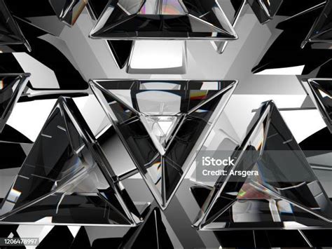 보석 다이아몬드 또는 빛나는 유리 삼각형 텍스처 만화경 배경 3차원 형태에 대한 스톡 사진 및 기타 이미지 3차원 형태 검은색 결정체 Istock