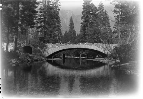 Wawona Swinging Bridge