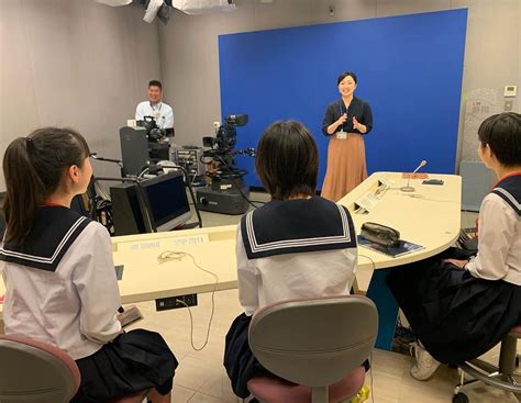 静岡朝日テレビ5chさんのインスタグラム写真 静岡朝日テレビ5chinstagram「社会科見学に訪れた清水の中学生に 「テレビ局って