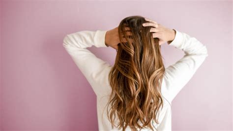 毛髪のプロが薦める！夏の紫外線から髪and頭皮を守るヘアケア対策 │ Aimediaコラム