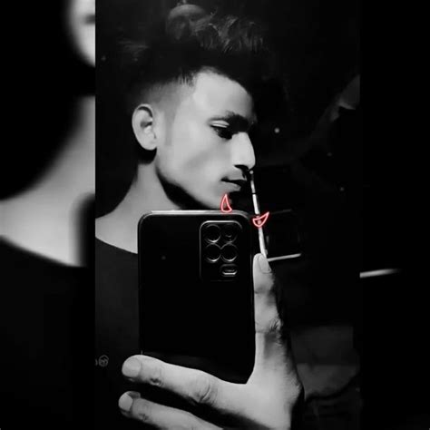 Rohit Khan L Uc Ky 786 • Threads Say More