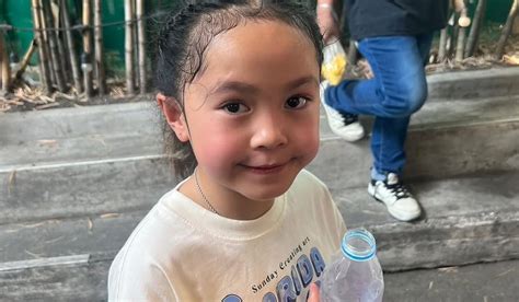 รวมรูปภาพของ เปิดภาพน่ารัก พี่ปีใหม่ น้องโคโม่ สองสาวทายาทรุ่นหลานแห่งอาณาจักรโบนันซ่า รูปที่