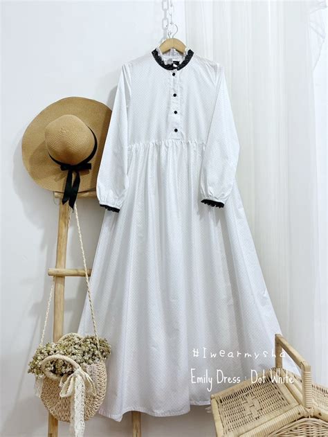 Long Dress Emily Dot White Mumin Collection