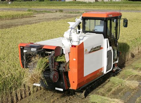 『野菜播種機』野菜用の農業機械で、専用のトレイに自動で土を入れ、種や水をまく機械 事例紹介 大和精工
