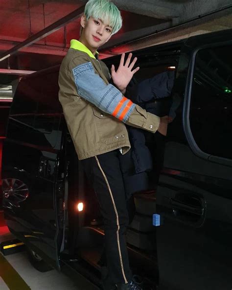 Pin By Limasam 💜 On Mcnd Cute Guys Win Music Actors