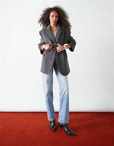 Topshop Runway Mid Rise Straight Jean In Bleach Asos