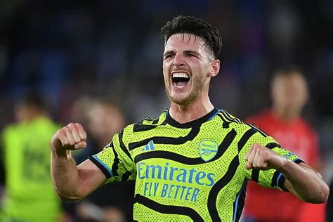 Declan Rice Celebrates Arsenals Win At Crystal Palace