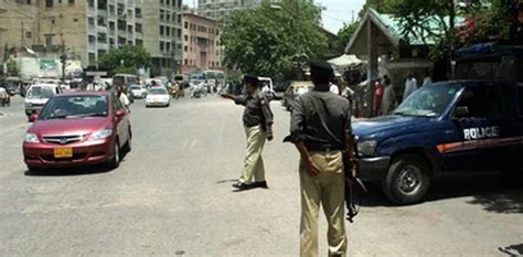 Karachi Police Arrest Eight Suspects In Combing Operation