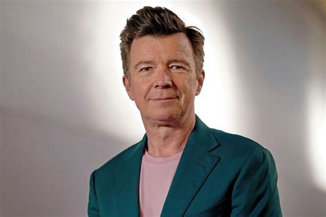 Rick Astley Recreates Iconic Never Gonna Give You Up Video 35 Years