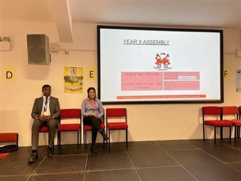 Alumni Visitors To Assembly