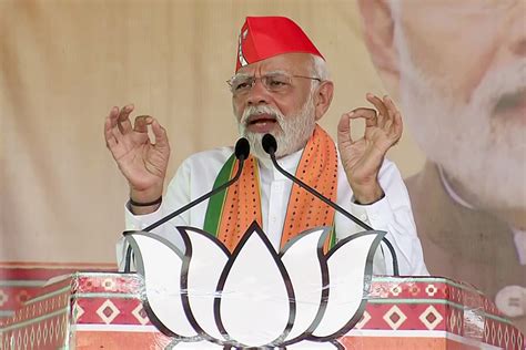 Pm Modi Accuses Congress Of Questioning Batla House Encounter