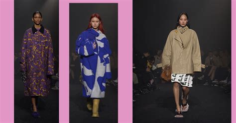 Herfst Winter 2023 2024 Shows De Eerste Collectie Van Daniel Lee Voor