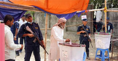 उपनिर्वाचन अन्तर्गत सकियो मतदानको समय Himalaya Times