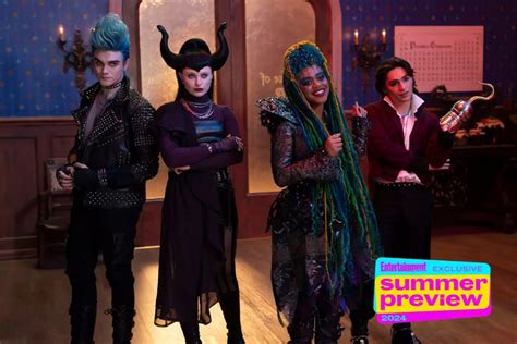 New Footage From Descendants The Rise Of Red Movie YouLoveIt Com