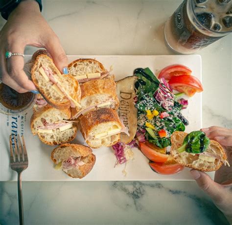 델리프랑스 음식점 정보와 주변 관광 명소 및 근처 맛집 여행 정보