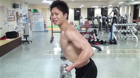 【筋トレ】猫背の人は背中を刺激出来る姿勢でトレーニングしよう！ Youtube