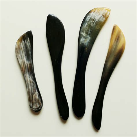 Kleiner Schaber Aus Horn Chi Statt Botox