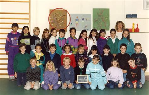 Photo De Classe Ce2 Cm1 De 1991 Ecole Primaire Lafon Copains Davant
