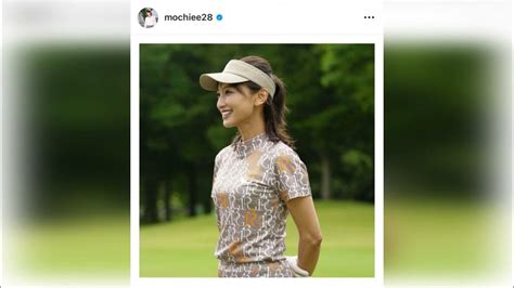 52歳・望月理恵アナ、太もも麗しい“超ミニスカ”ゴルフウェア姿に大反響「スタイルエグいって！」「脚綺麗だな～」 Youtube