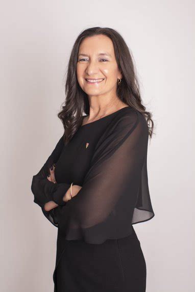 Premios Flor Cuándo Se Realiza La Entrega Del Galardón Que Reconoce A Las Organizaciones Que