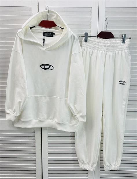 Костюм — ціна 1750 грн у каталозі Брючні костюми Купити жіночі речі за доступною ціною на Шафі