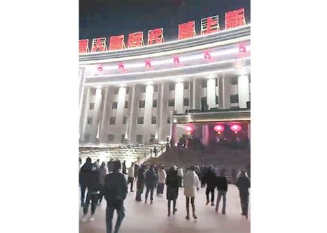 示威稍平息 多地放寬防疫 兩岸新聞 時事焦點 公仔箱論壇 Powered by Discuz