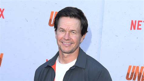 Mark Wahlberg Got Caught Showering Naked In Photo Shared By His Wife