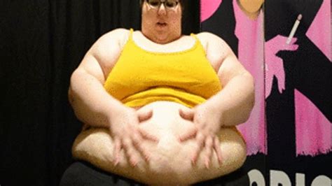 Junk Food And Soda Burps Wmv Ssbbw Violet James Clips4sale