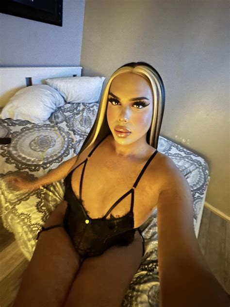 Inaaya Paris Trans Escort Paris Niamodel