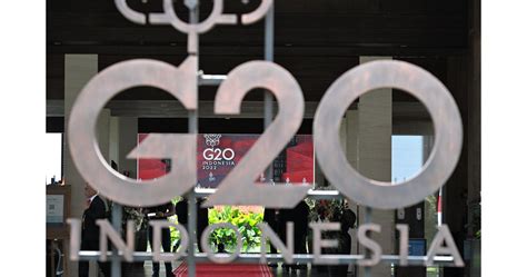 Си Дзинпин призова за по приобщаващо глобално развитие