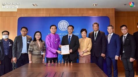 ชาวออสเตรเลียส่งคืนไทย พระพุทธรูปไม้โบราณ 9 องค์ อายุกว่า 100 ปี