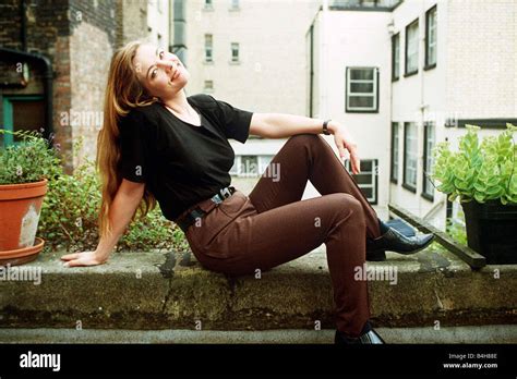 Theresa Russell Hi Res Stock Photography And Images Alamy