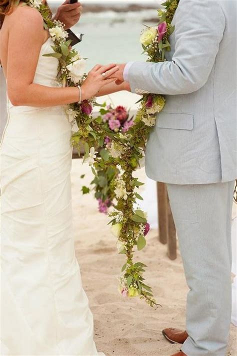 Inspírate En Lila Y Morado Para Decorar Como Esta Romántica Boda En