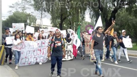 Marcha De Estudiantes Del Cch Naucalpan Llega A Ciudad Universitaria