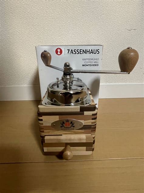 【未使用】zassenhaus Montevideo コーヒーグラインダー ワンサイズ ブレンド コーヒーミル 手動式 木製 ザッセンハウス