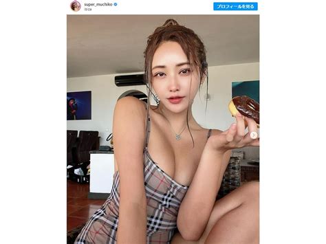 てんちむ、レオタード水着姿で美しい谷間を大胆披露！ 「圧倒的な美女」「てんちむさん完璧すぎる」 All About ニュース