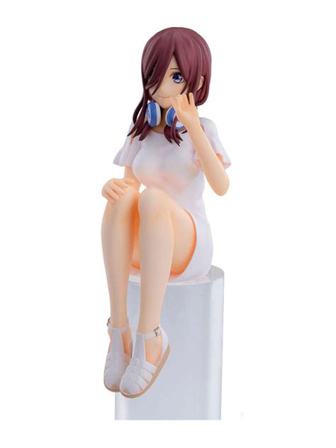 The Quintessential Quintuplets Spm Pvc Statue Miku Nakano 19 Cm