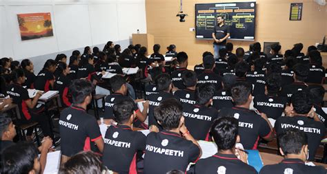 Physics Wallah Jaipur Courses Fees