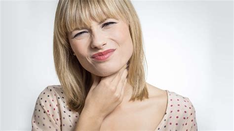 Enlarged Thyroid Enlarged Thyroid Symptoms