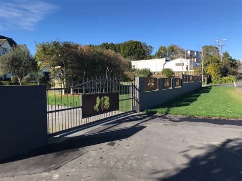 D9 Smartgates Electric Automatic Gates