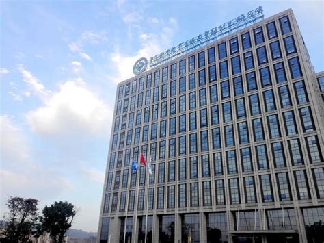 百名博士看两江！哈工大博士走进两江水土新城中科院重庆研究院